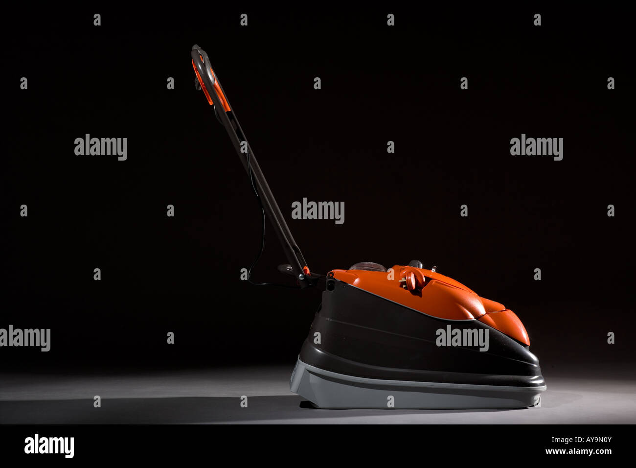 FLYMO VISION COMPACT 330 LAWNMOWER Stock Photo - Alamy