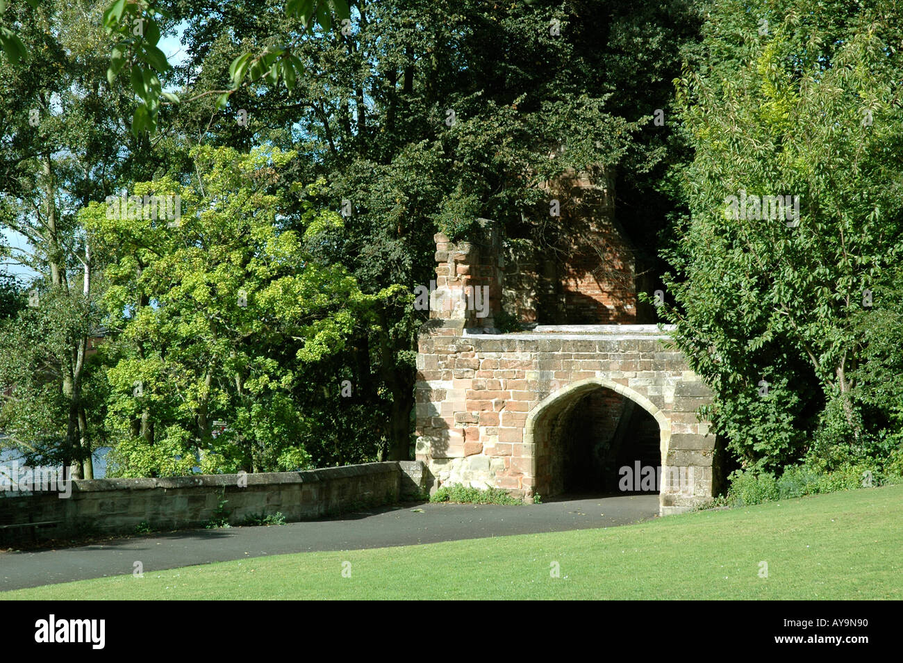 Ancient archway in the grounds of Worcester Cathedral Stock Photo - Alamy