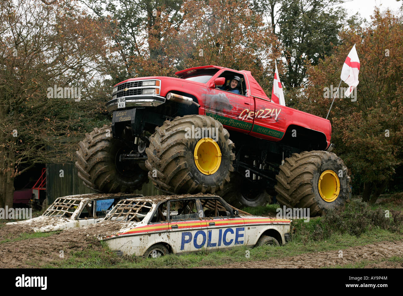 Monster truck red hi-res stock photography and images - Alamy