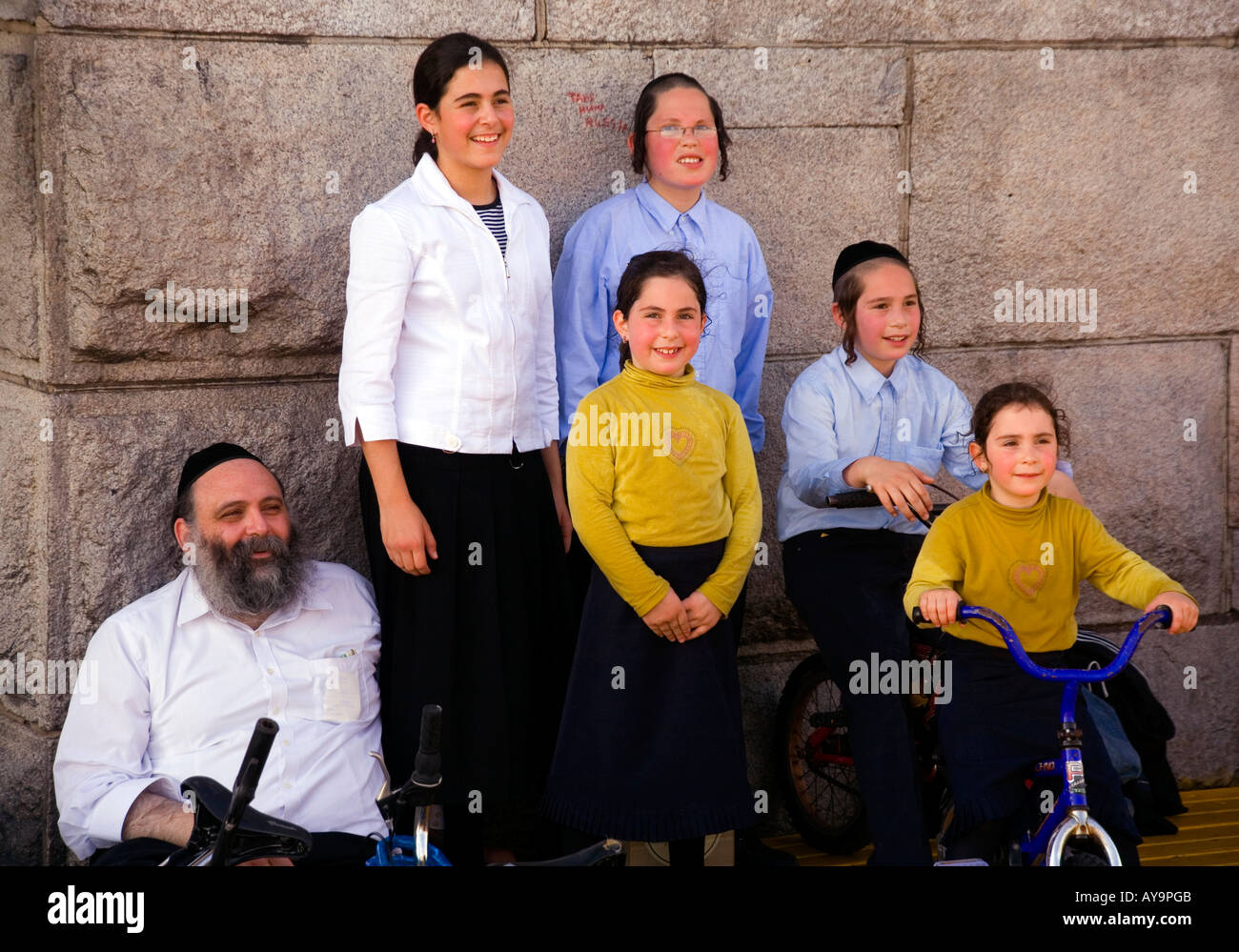 Five sons and a daughter his father hi-res stock photography and images ...