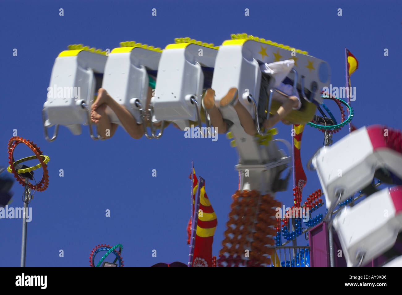 Carousel children spin spinning carnival hi-res stock photography and ...