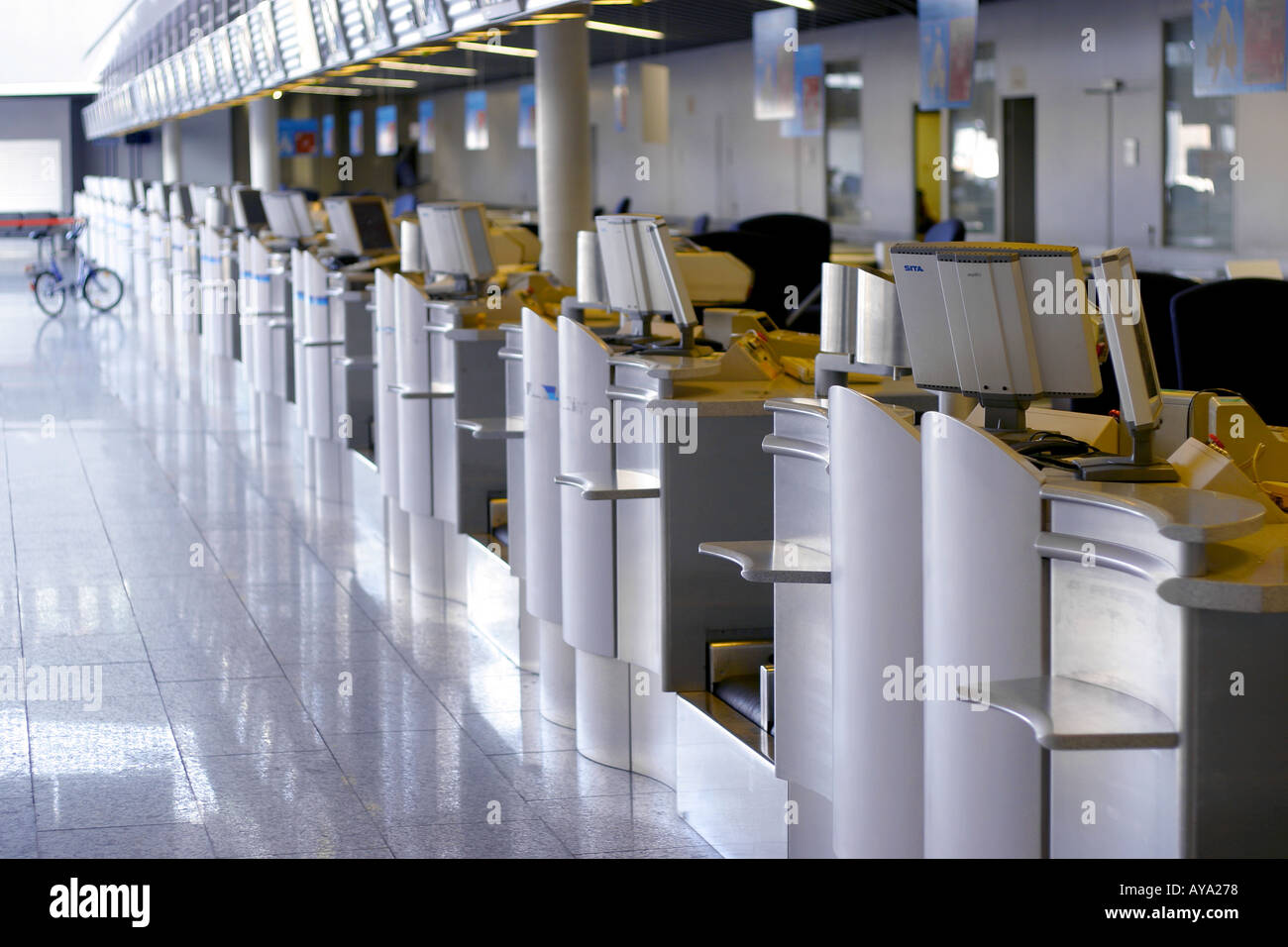 Frankfurt airport check in hi-res stock photography and images - Alamy