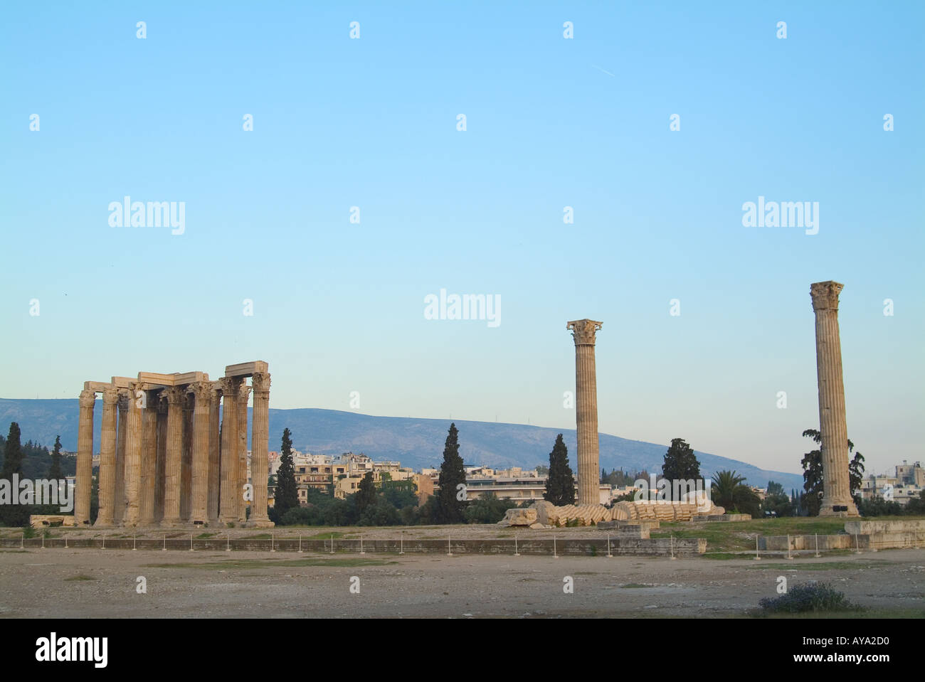 Greece Athens Columns Temple of Zeus Stock Photo - Alamy