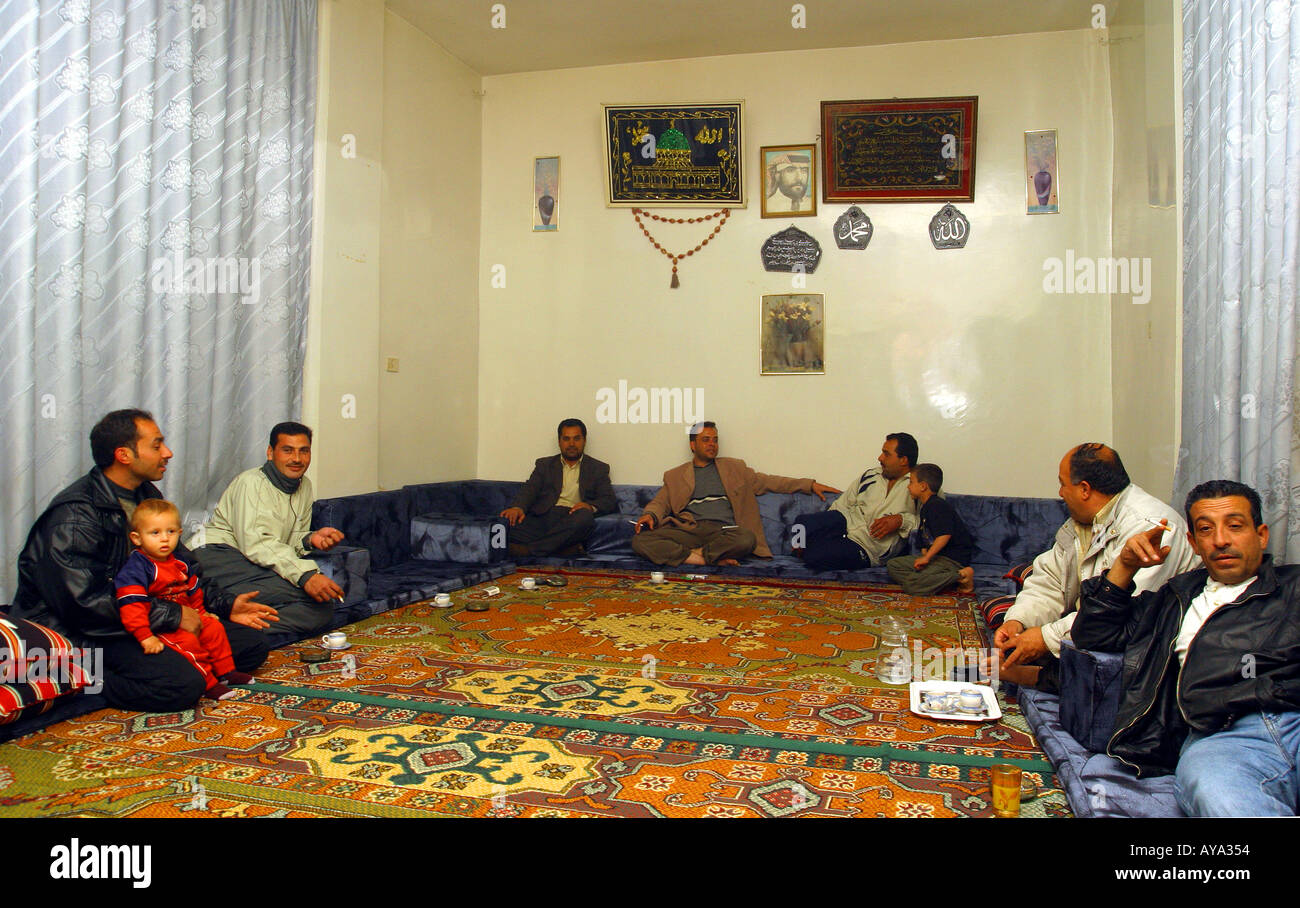 Syria house inside hi-res stock photography and images - Alamy