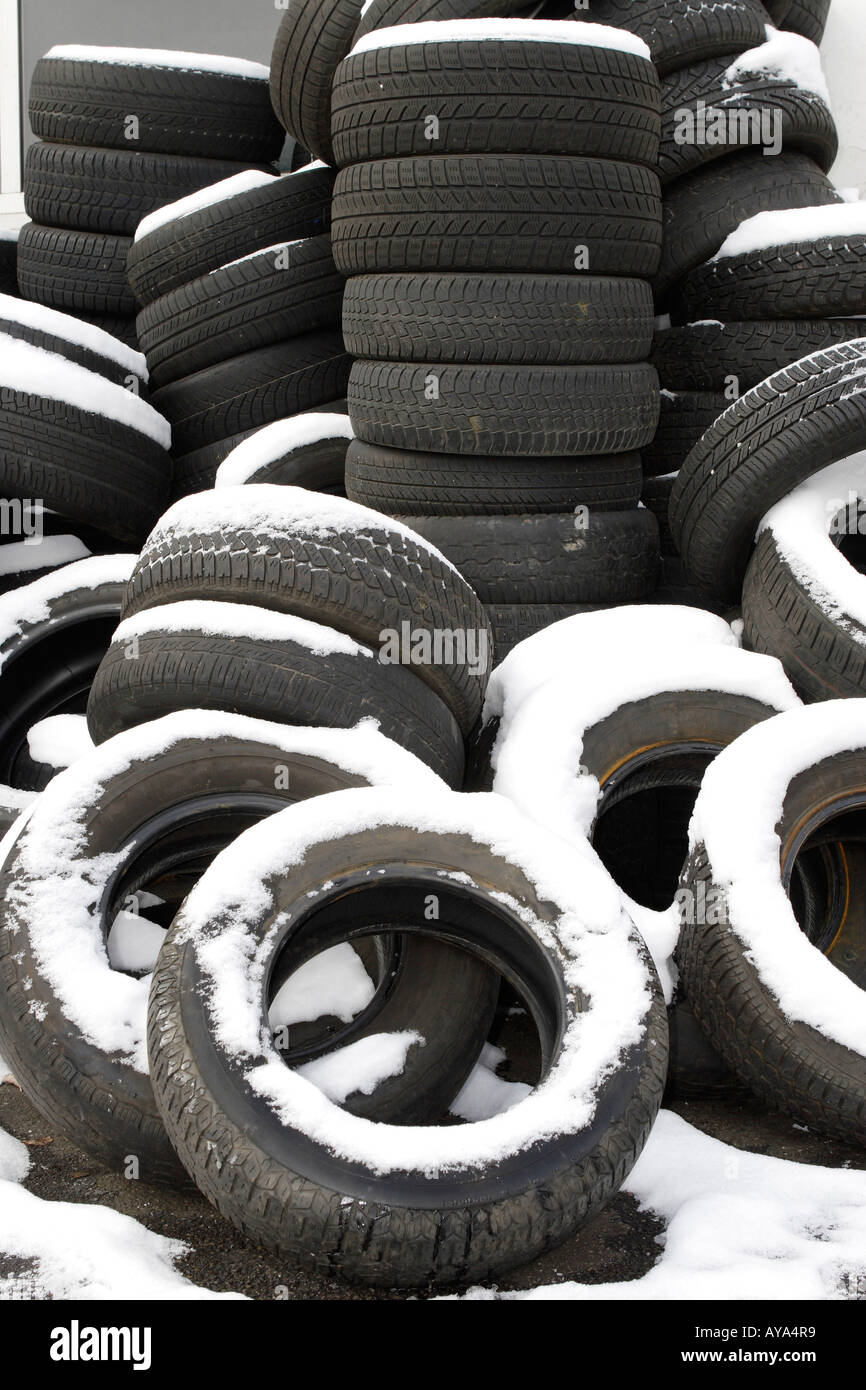Covered wheels hi-res stock photography and images - Alamy