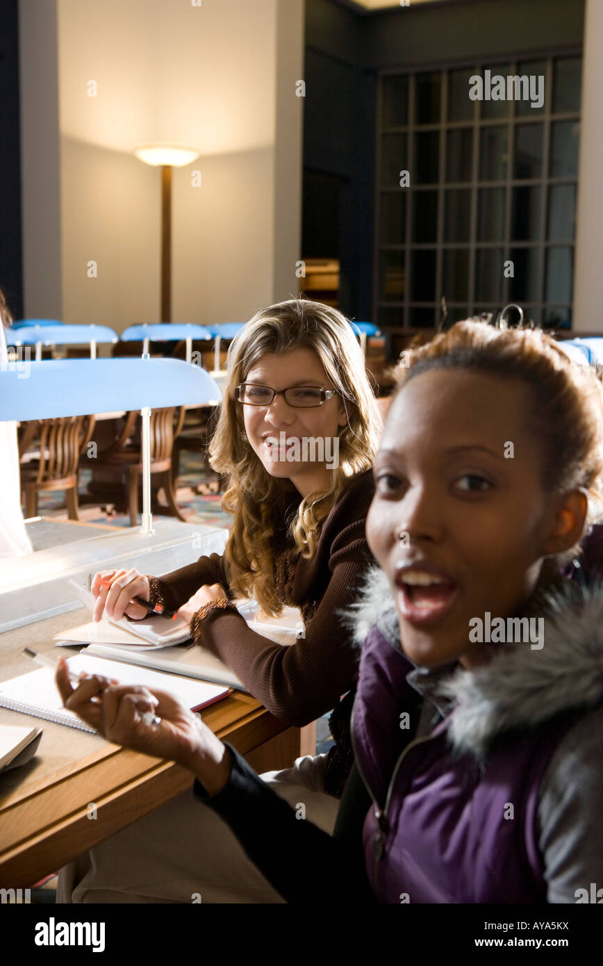 College students studying in library Stock Photo - Alamy