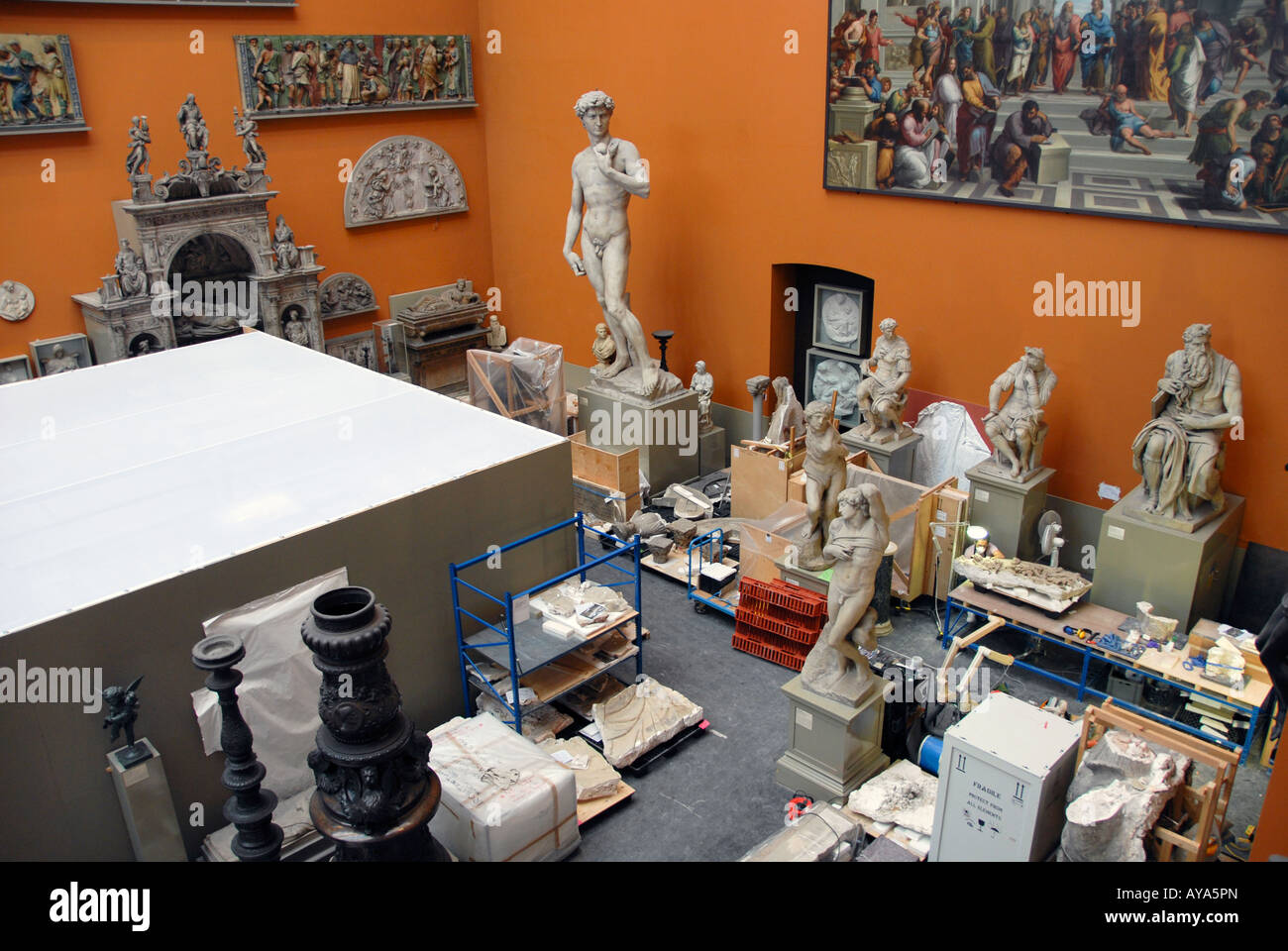 LONDON MUSEUM`S ARTWORK STORAGE Stock Photo - Alamy