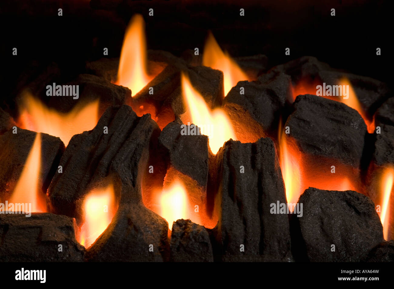 Smokeless fire hi-res stock photography and images - Alamy