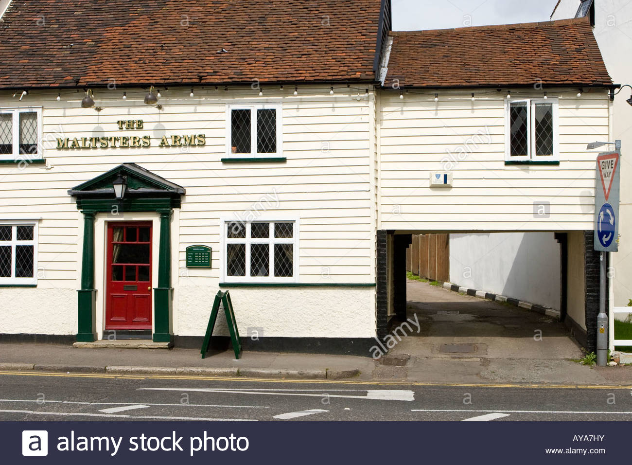 Maltsters Arms Abridge High Resolution Stock Photography and Images - Alamy