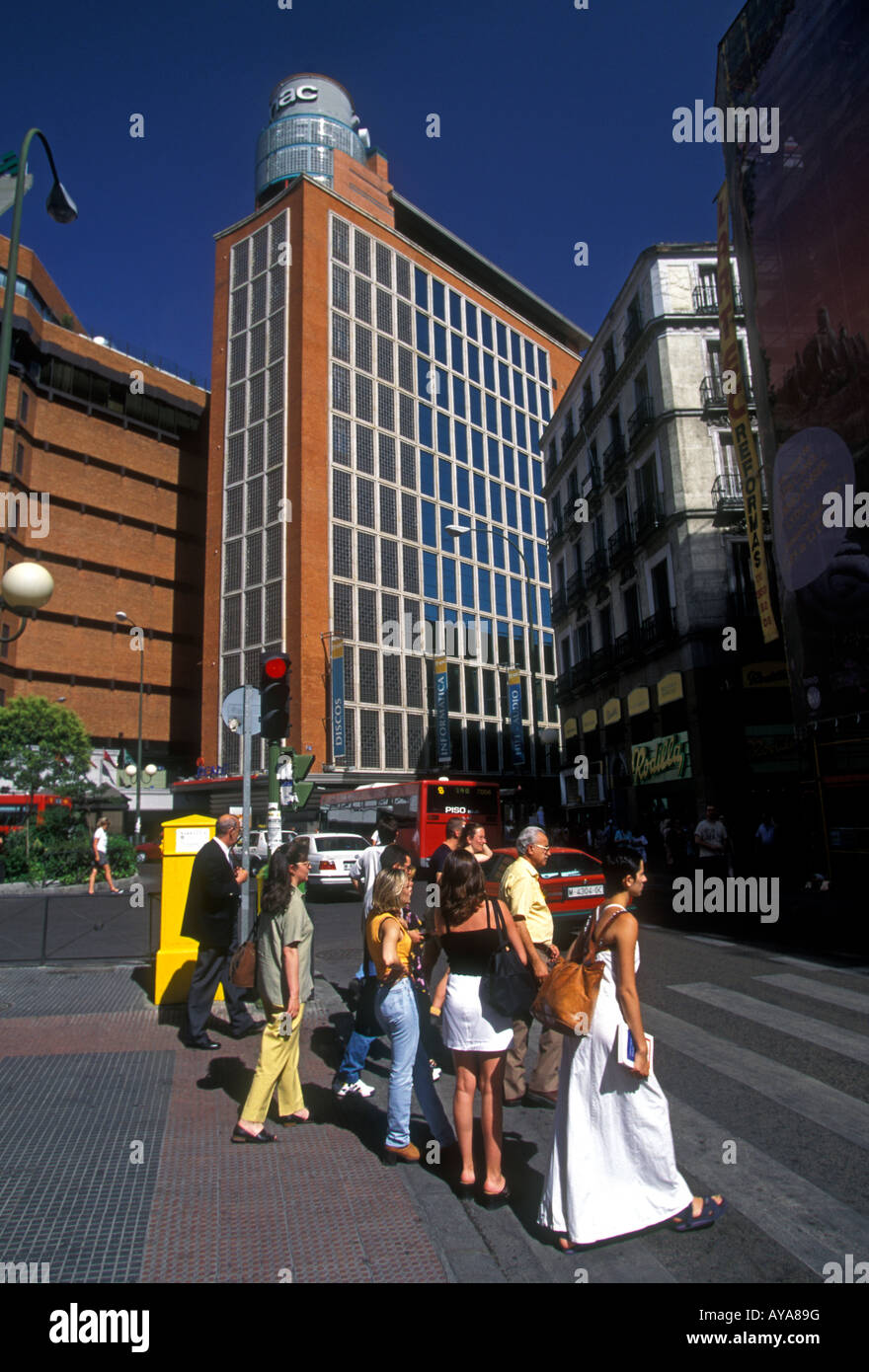 Spaniards, Spaniard, Spanish people, men, women, tourists, crosswalk ...