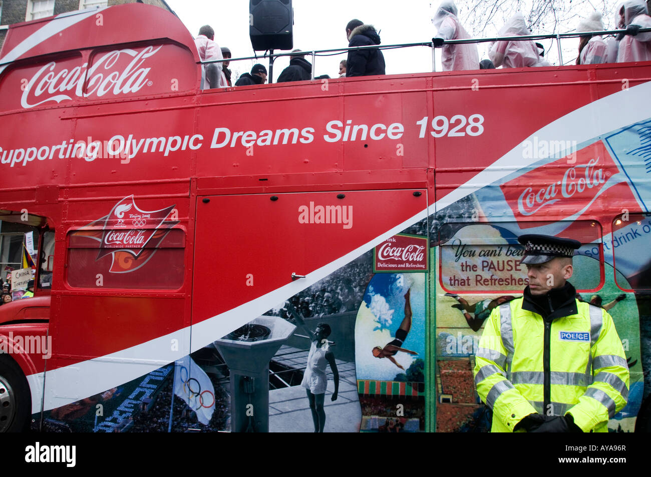 2008 olympics torch hi-res stock photography and images - Alamy
