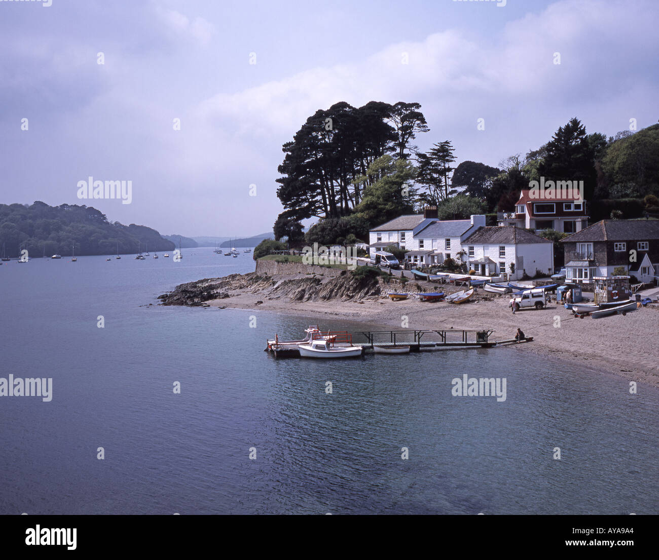 Helford passage beach hi-res stock photography and images - Alamy