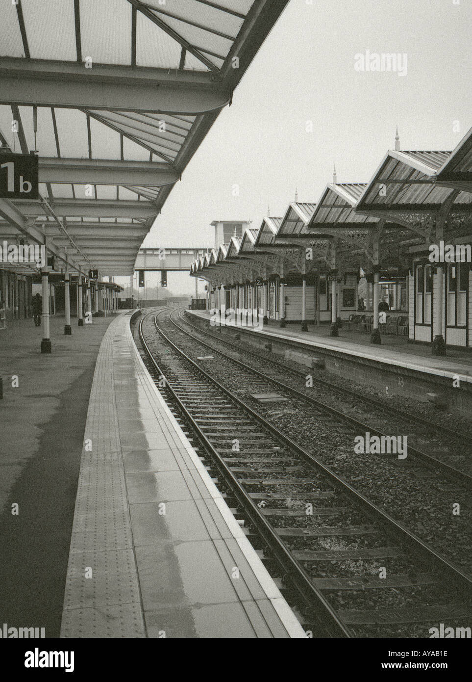 Kettering station hi-res stock photography and images - Alamy