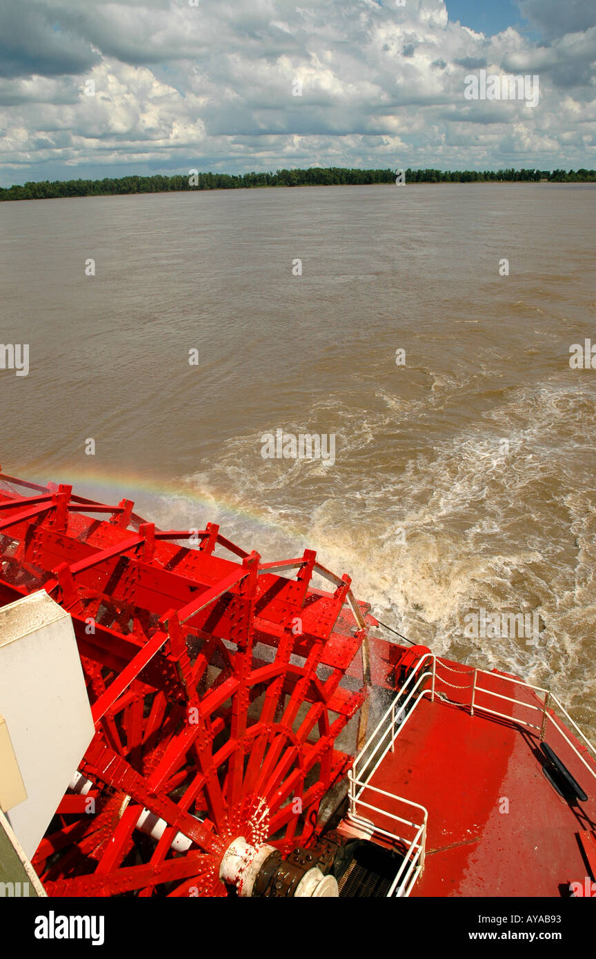 Mississippi River Steamboat paddle wheel Stock Photo - Alamy