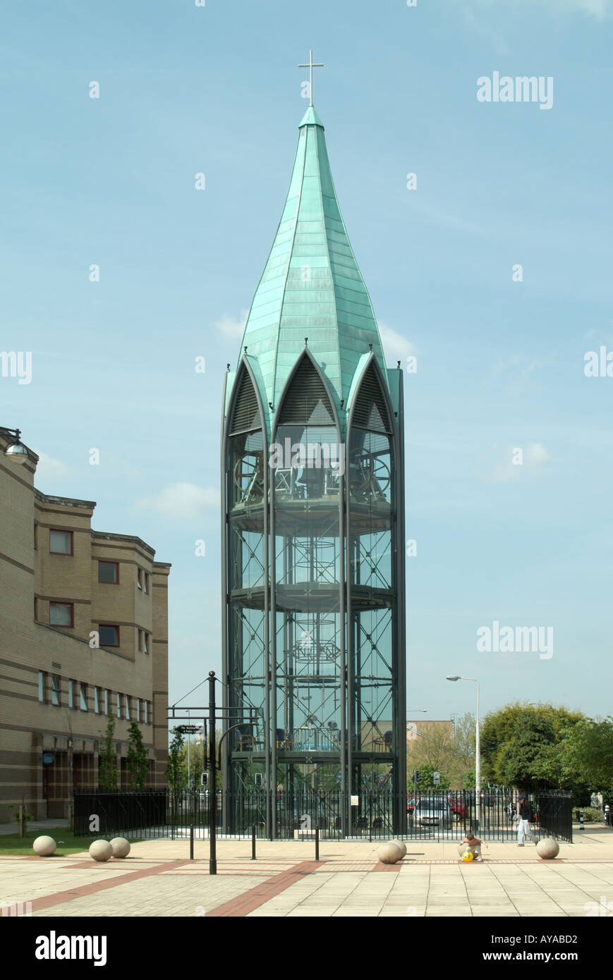 St martins church basildon hi-res stock photography and images - Alamy