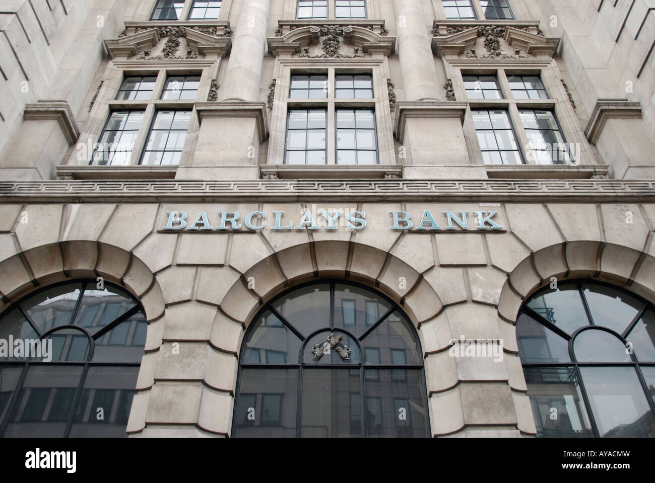 Barclays Bank Building London Street Stock Photos & Barclays Bank ...