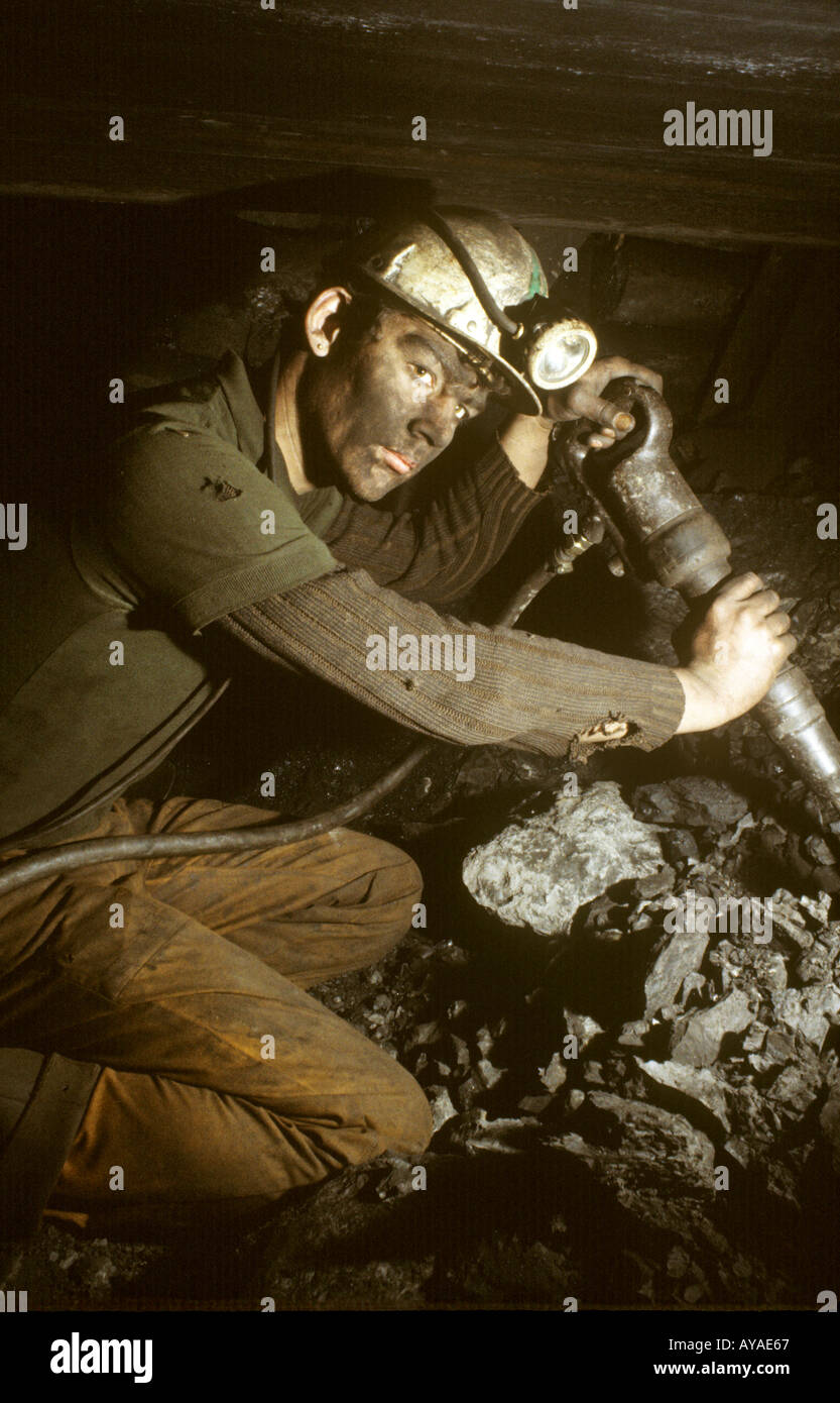 Coalface hi-res stock photography and images - Alamy
