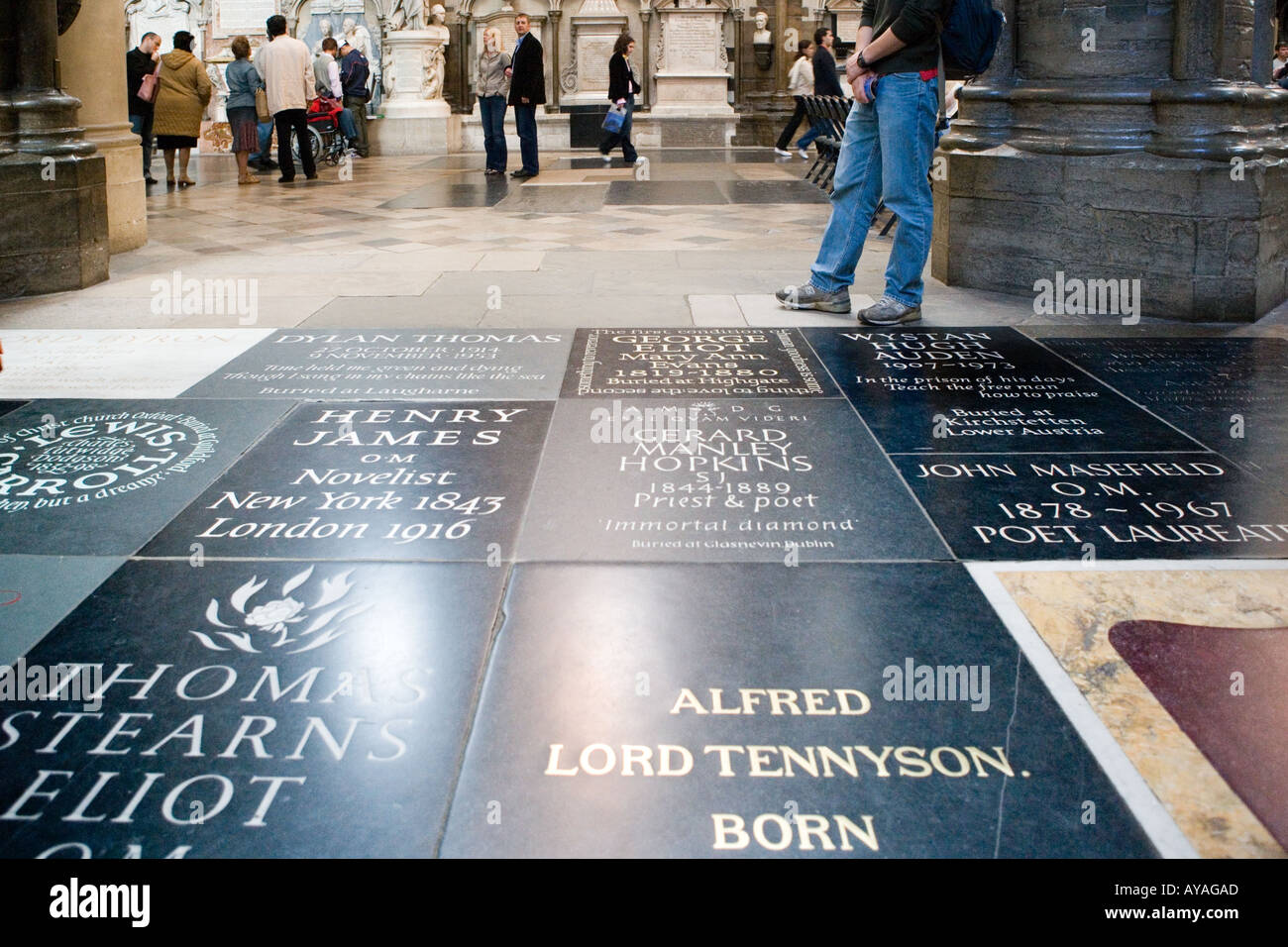 Viewing the memorial plaques and graves of famous poets in Poets Corner ...