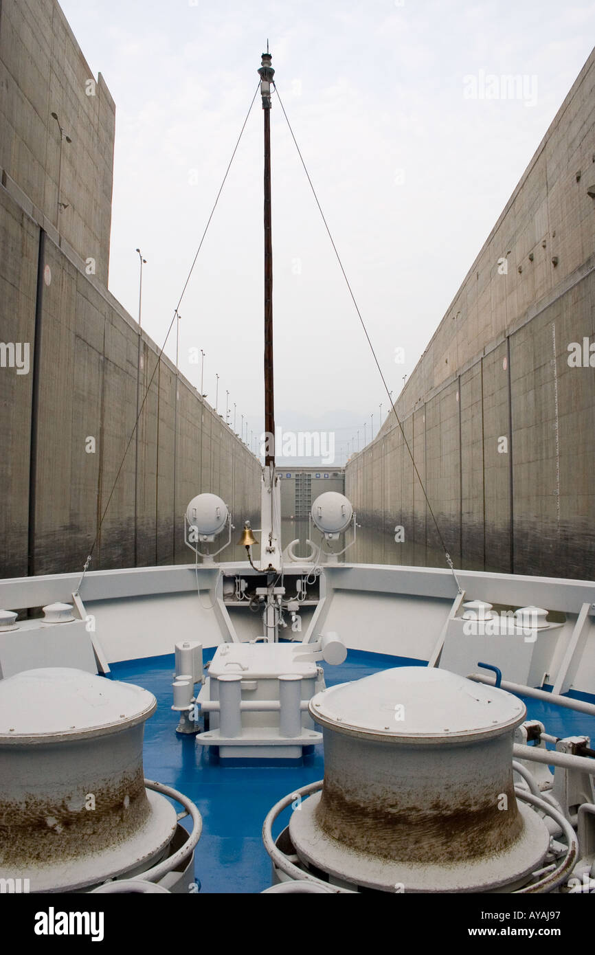 River cruise ship entering lock hi-res stock photography and images - Alamy