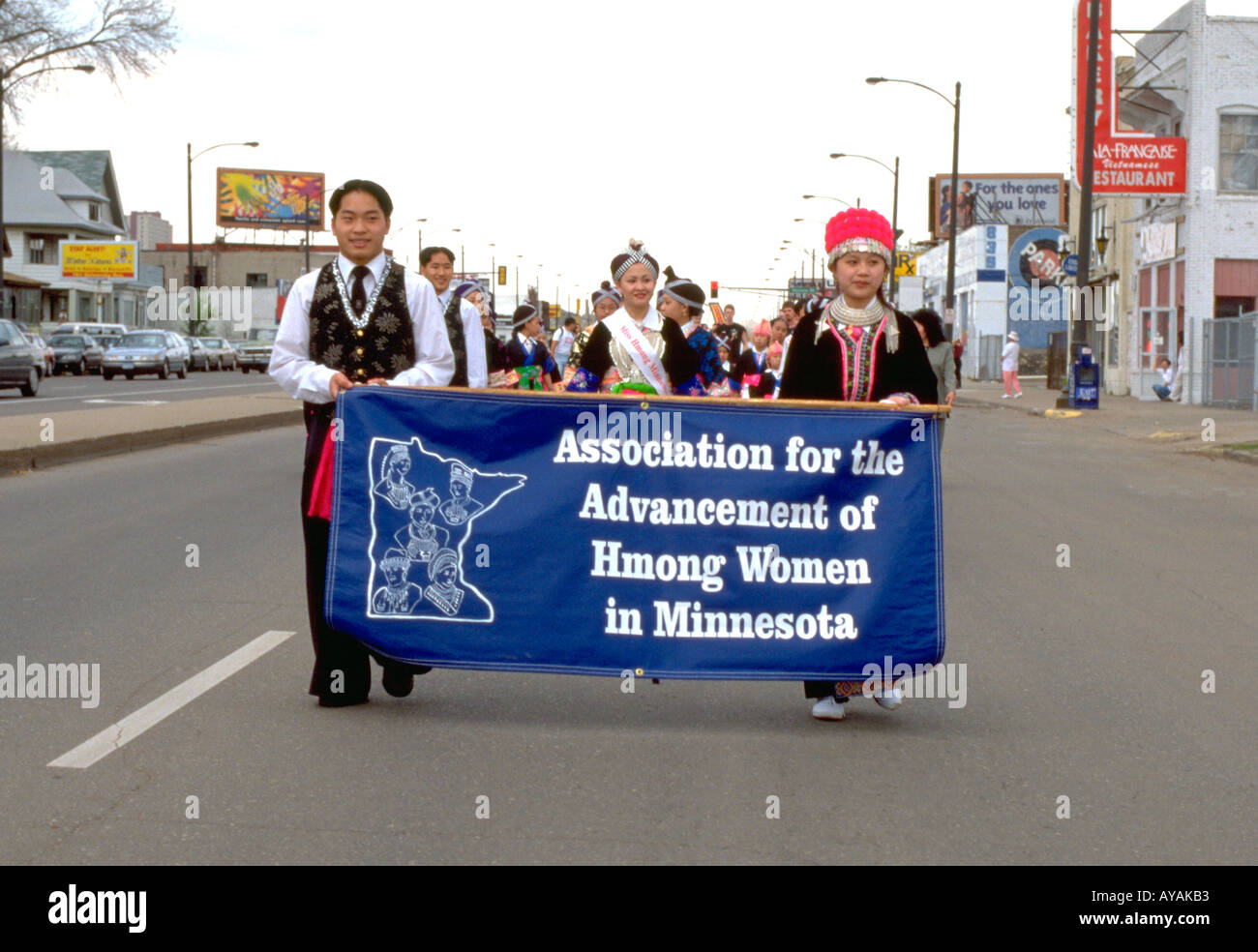 Hmong people america hi-res stock photography and images - Alamy