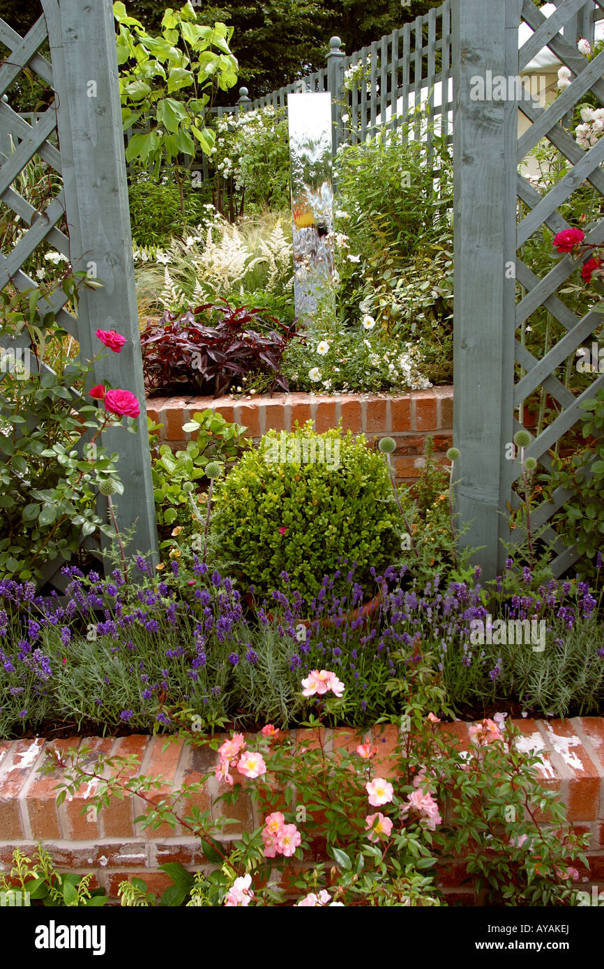 UK Cheshire Knutsford Tatton Hall RHS Flower Show Butler Landscapes ...