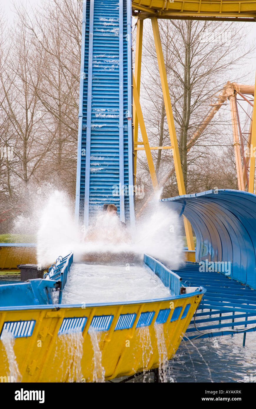 The Mellow Yellow Ride At Pleasurewood Hills Theme Park,Suffolk,Uk ...