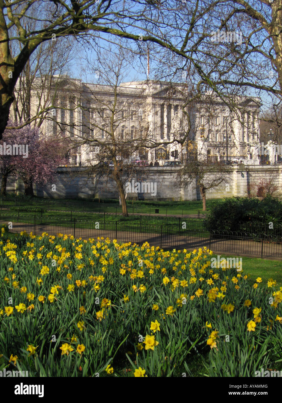 1837 buckingham palace hi-res stock photography and images - Alamy