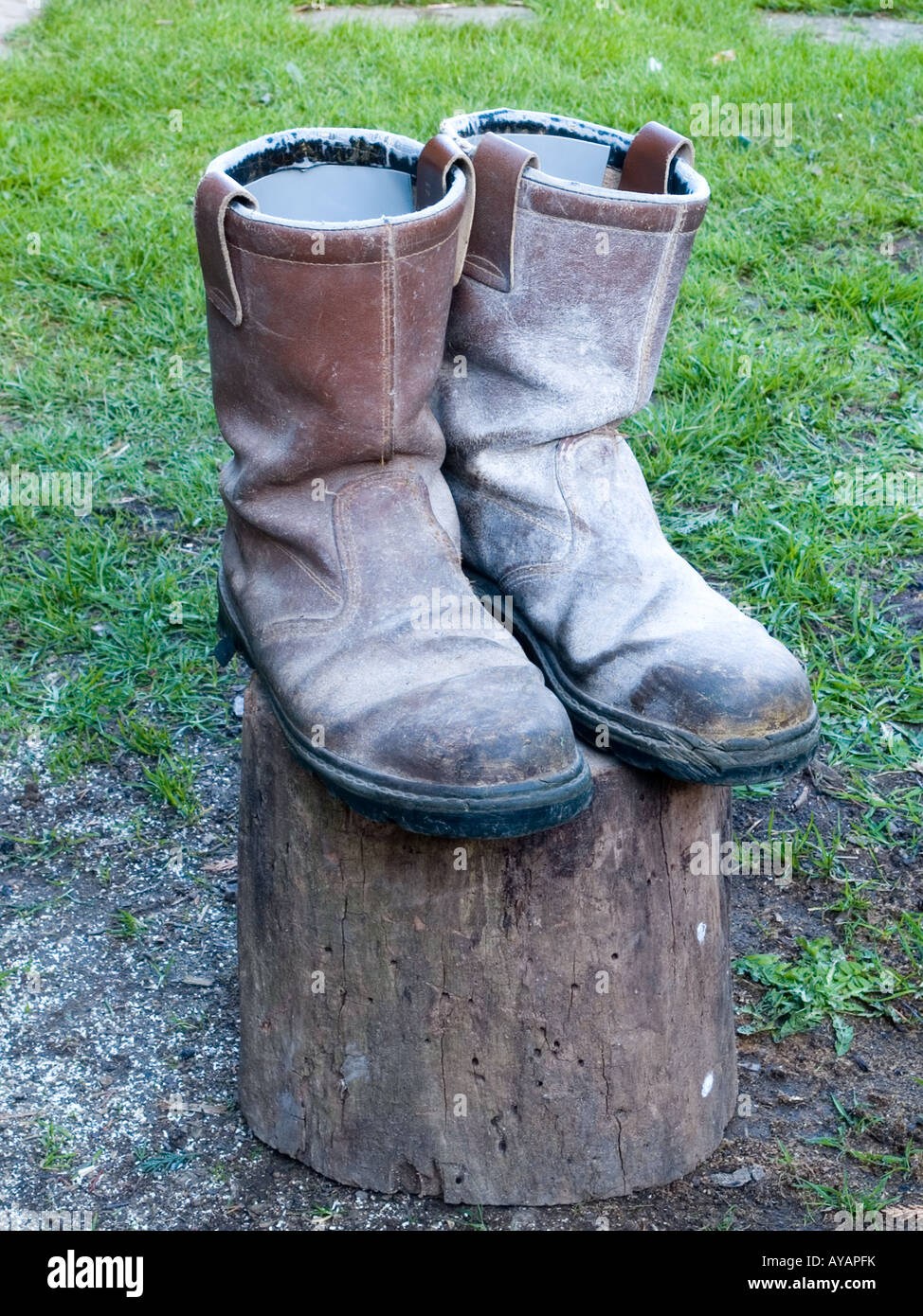 Old worn hi-res stock photography and images - Alamy