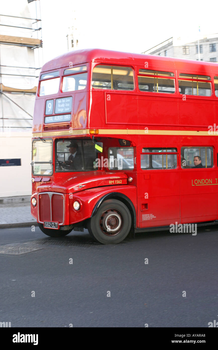 London Routemaster December 2005 Stock Photo - Alamy
