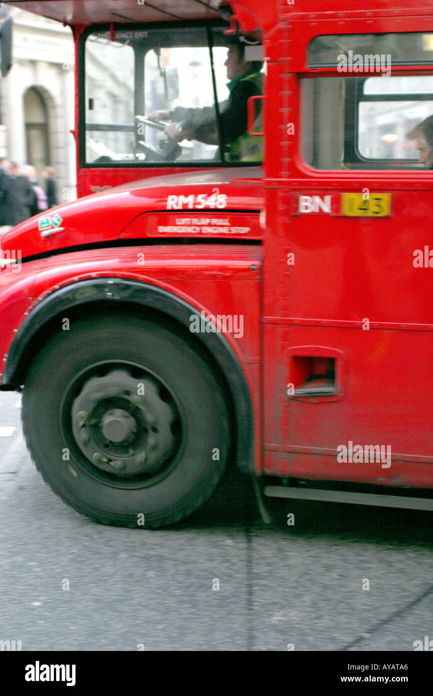 Arriva bus driver uk hi-res stock photography and images - Alamy