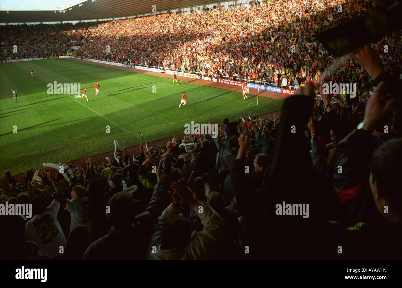 Leeds football 1995 hi-res stock photography and images - Alamy