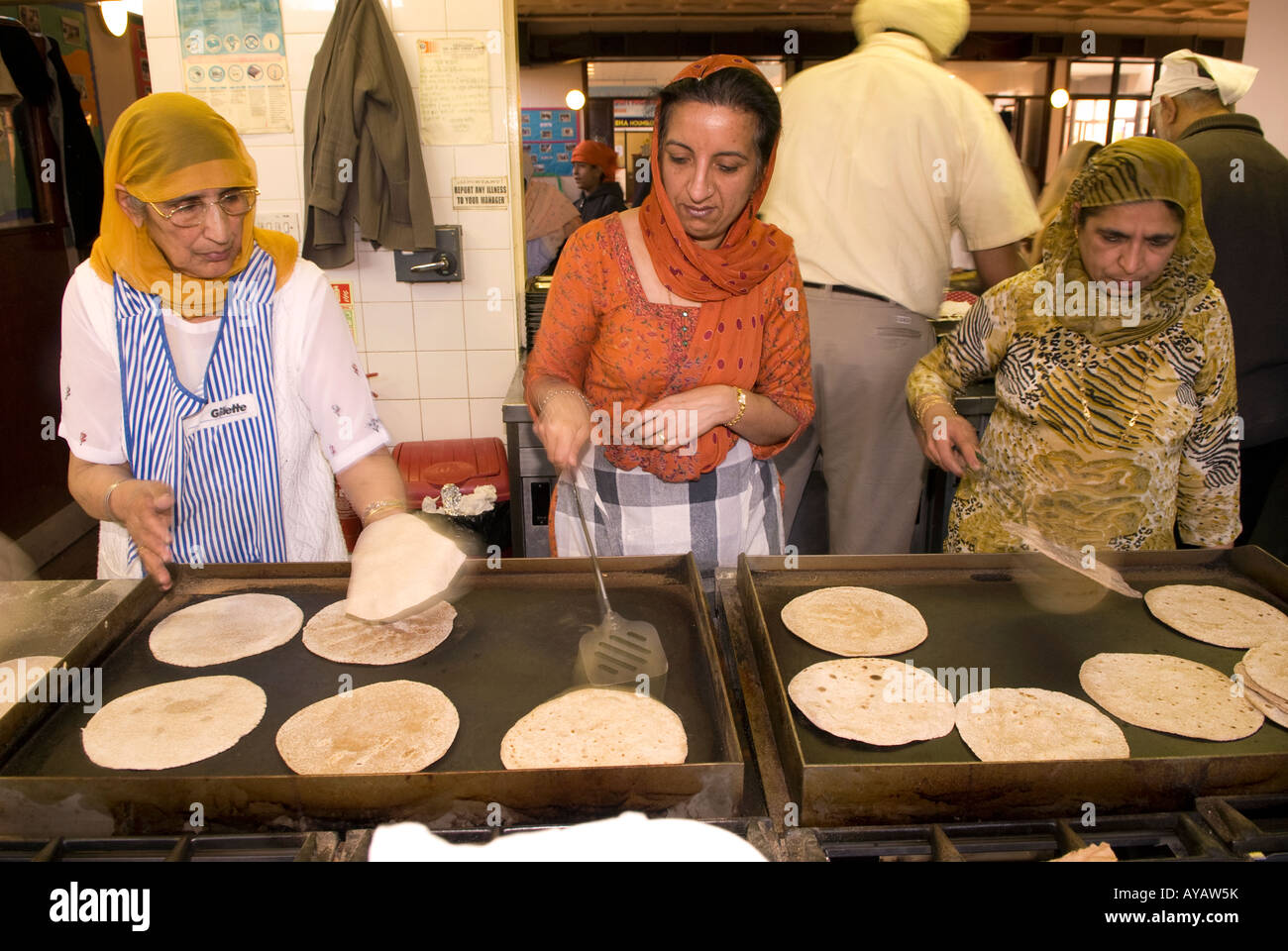 Langar food hi-res stock photography and images - Alamy