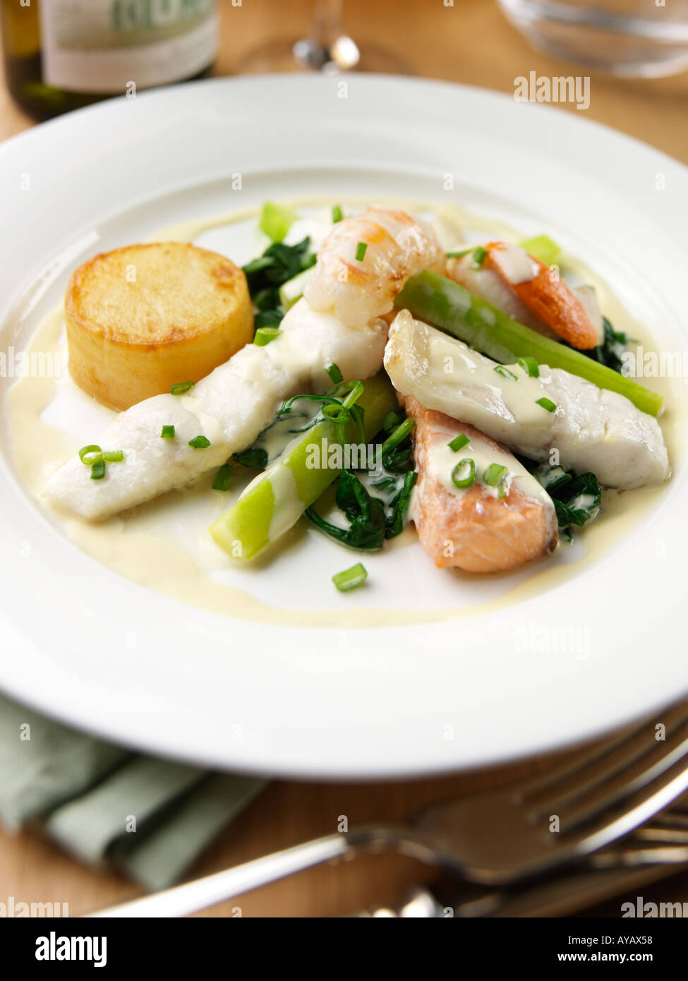 Fish pot au fer Stock Photo - Alamy