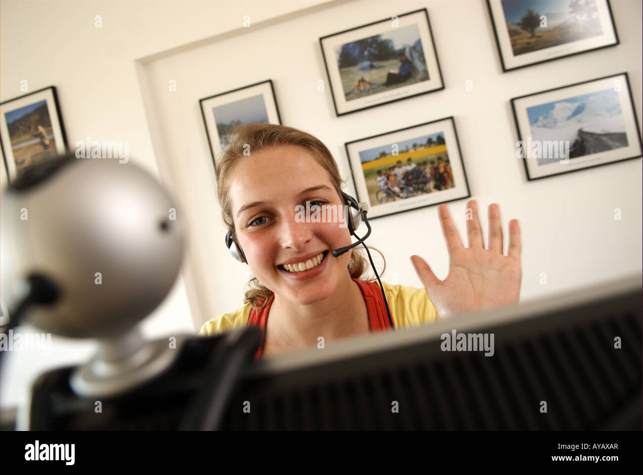 woman smiling at camera Stock Photo - Alamy