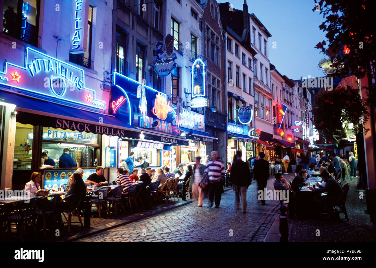 Cafes and restaurants in centre of Brussels Stock Photo - Alamy