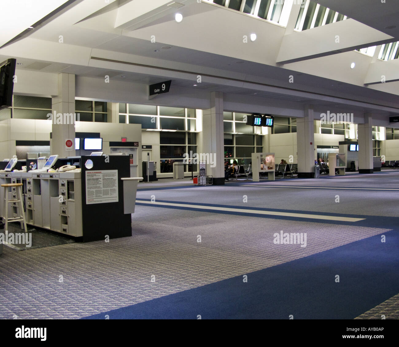 Airport lobby design hi-res stock photography and images - Alamy
