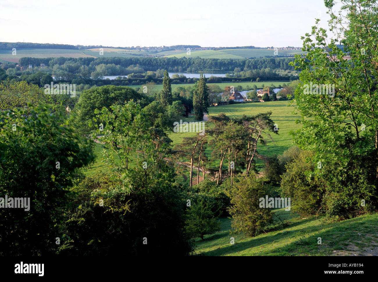 Cookham river thames hi-res stock photography and images - Alamy