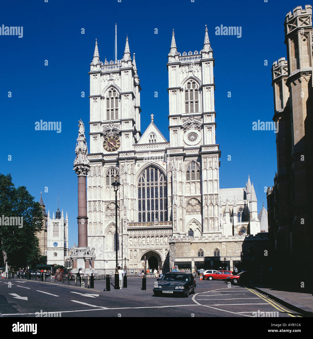While westminster cathedral hi-res stock photography and images - Alamy