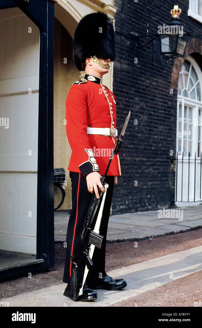 Bearskin Helmet High Resolution Stock Photography and Images - Alamy