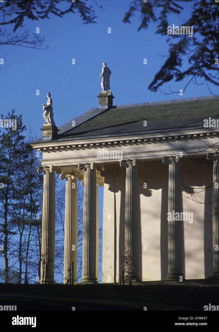 Stowe statue hi-res stock photography and images - Alamy