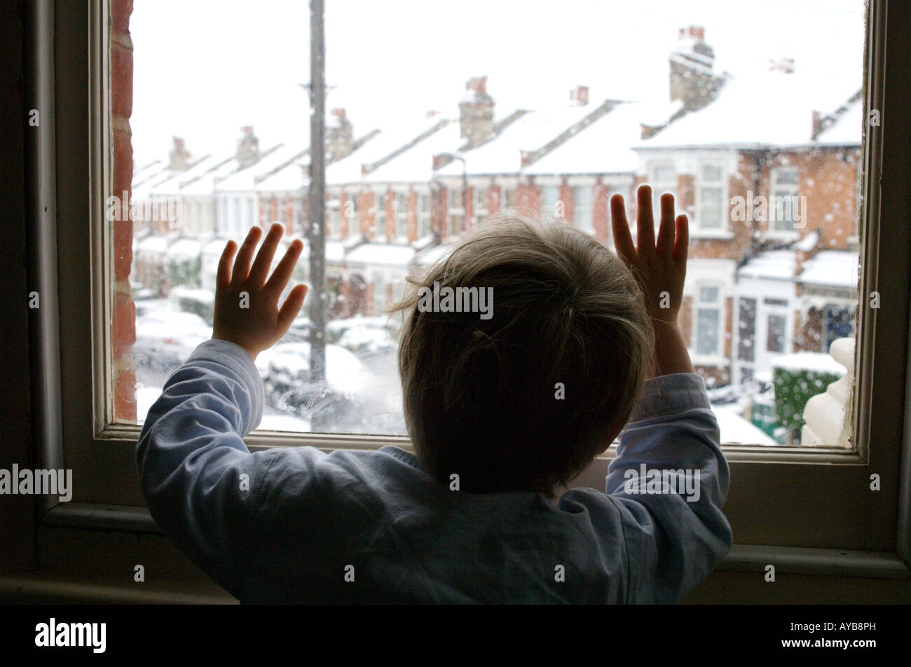 Falling window hi-res stock photography and images - Alamy