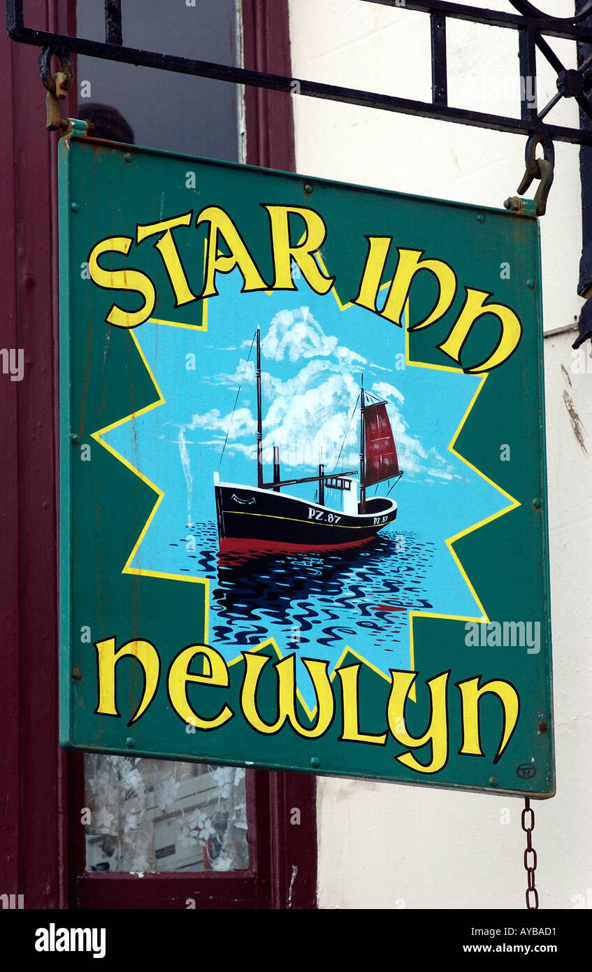 Star inn pub sign hi-res stock photography and images - Alamy