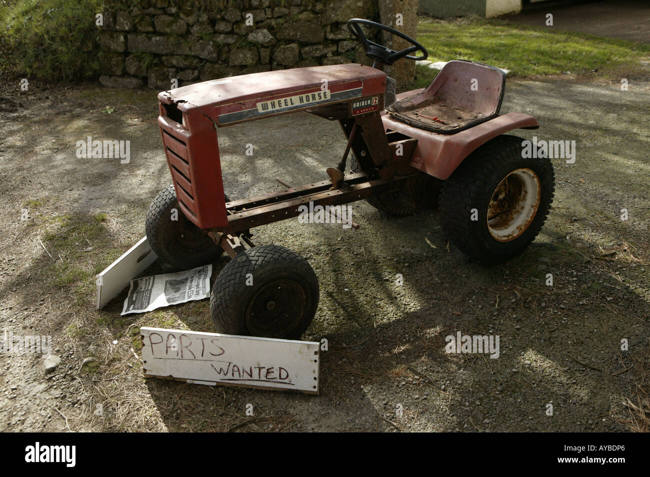 Tractor parts hi-res stock photography and images - Alamy
