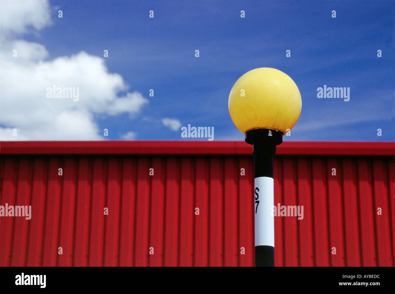 White pedestrian beacon hi-res stock photography and images - Alamy