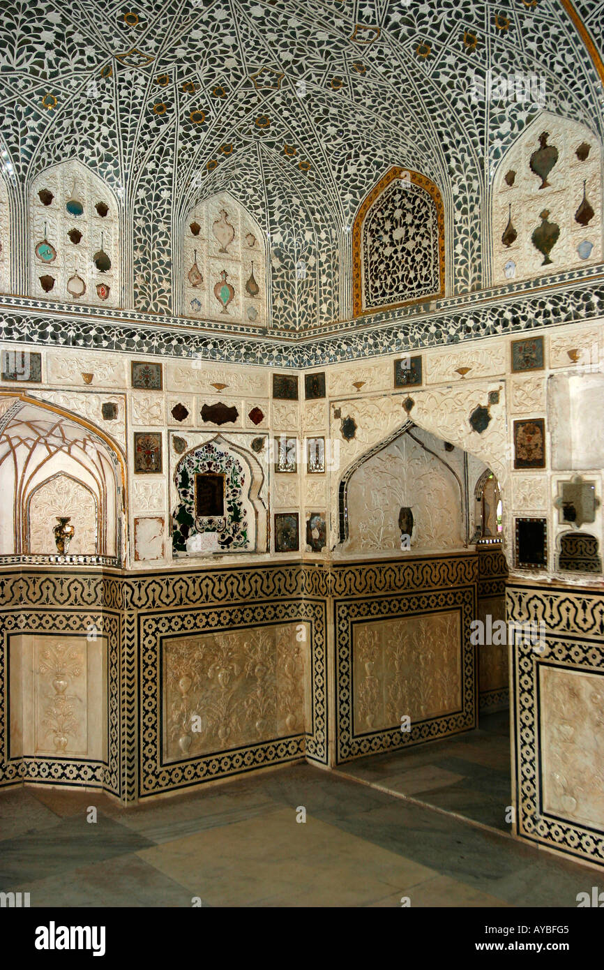 Sheesh Mahal