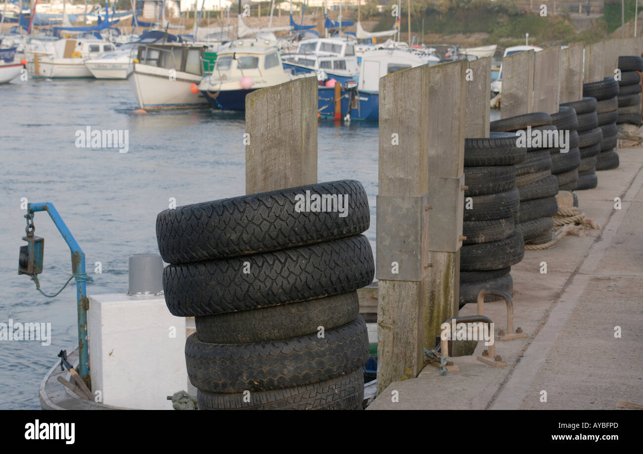 Rubber tyre fender hi-res stock photography and images - Alamy