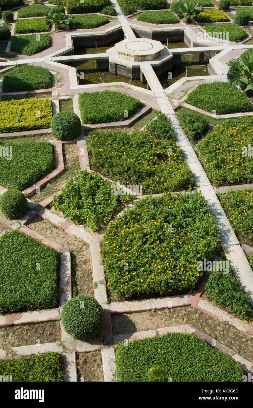 Formal pleasure garden - Aram Bagh in the middle of the Amber Palace in ...