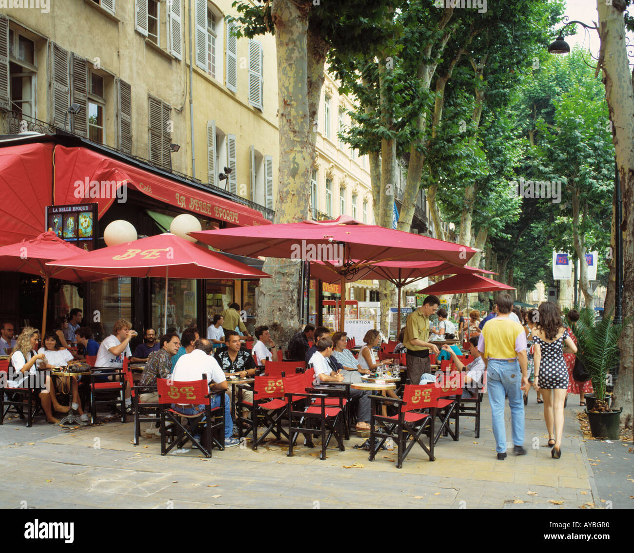 FRANCE PROVENCE AIX EN PROVENCE COURS MIRABEAU Stock Photo - Alamy