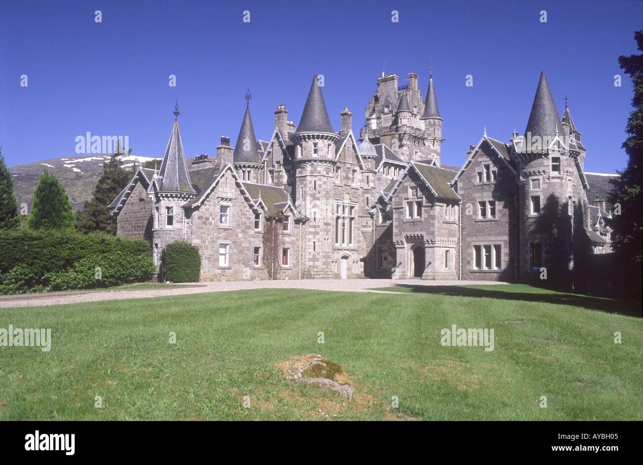 Ardverikie house hi-res stock photography and images - Alamy