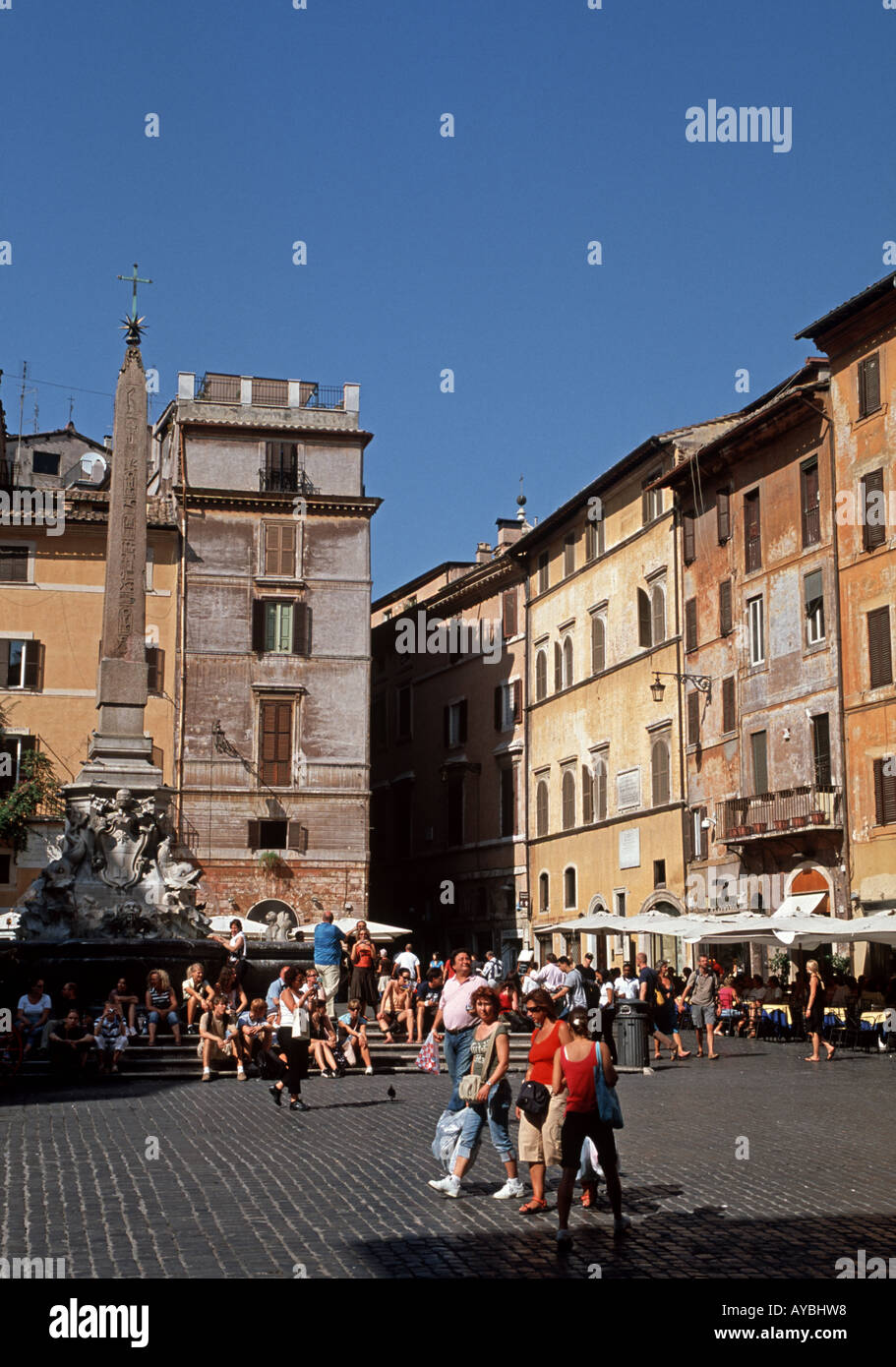 The Piazza della Rotunda in Rome Stock Photo - Alamy